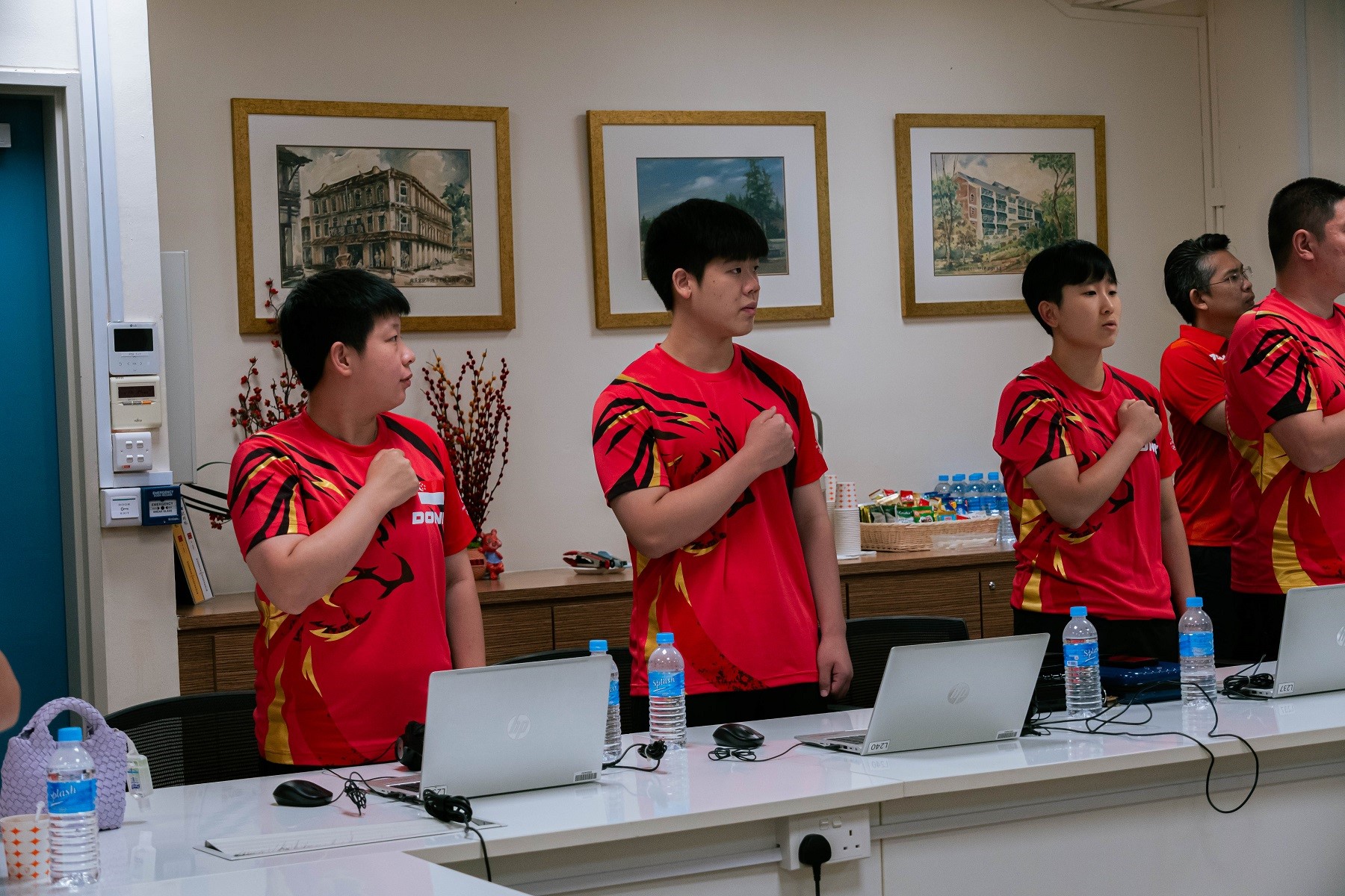 Olympians celebrate National Day with Ai Tong School | Singapore Table ...